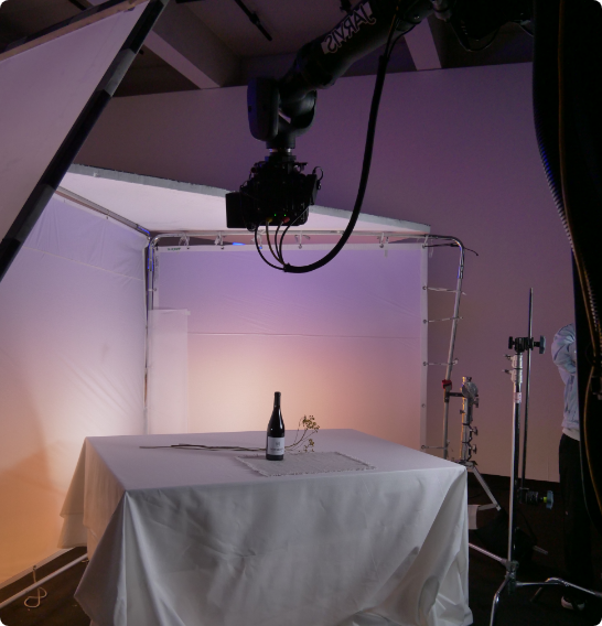 SPLINE | Motion control, camera tracking, studio rental in Paris